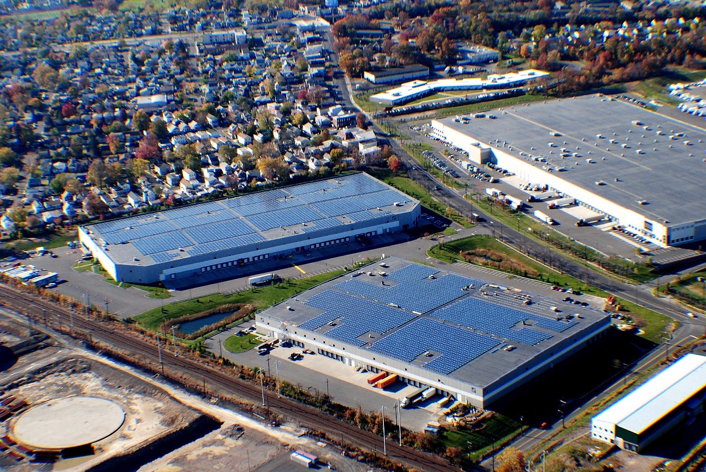 Matrix Solar | 10,395 Suntech 2.86MW Rooftop Solar Panels